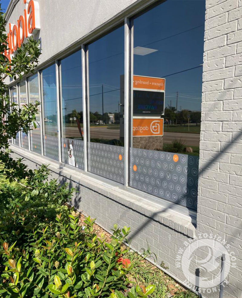 Vinyl Applications - Brazo Sign Co.