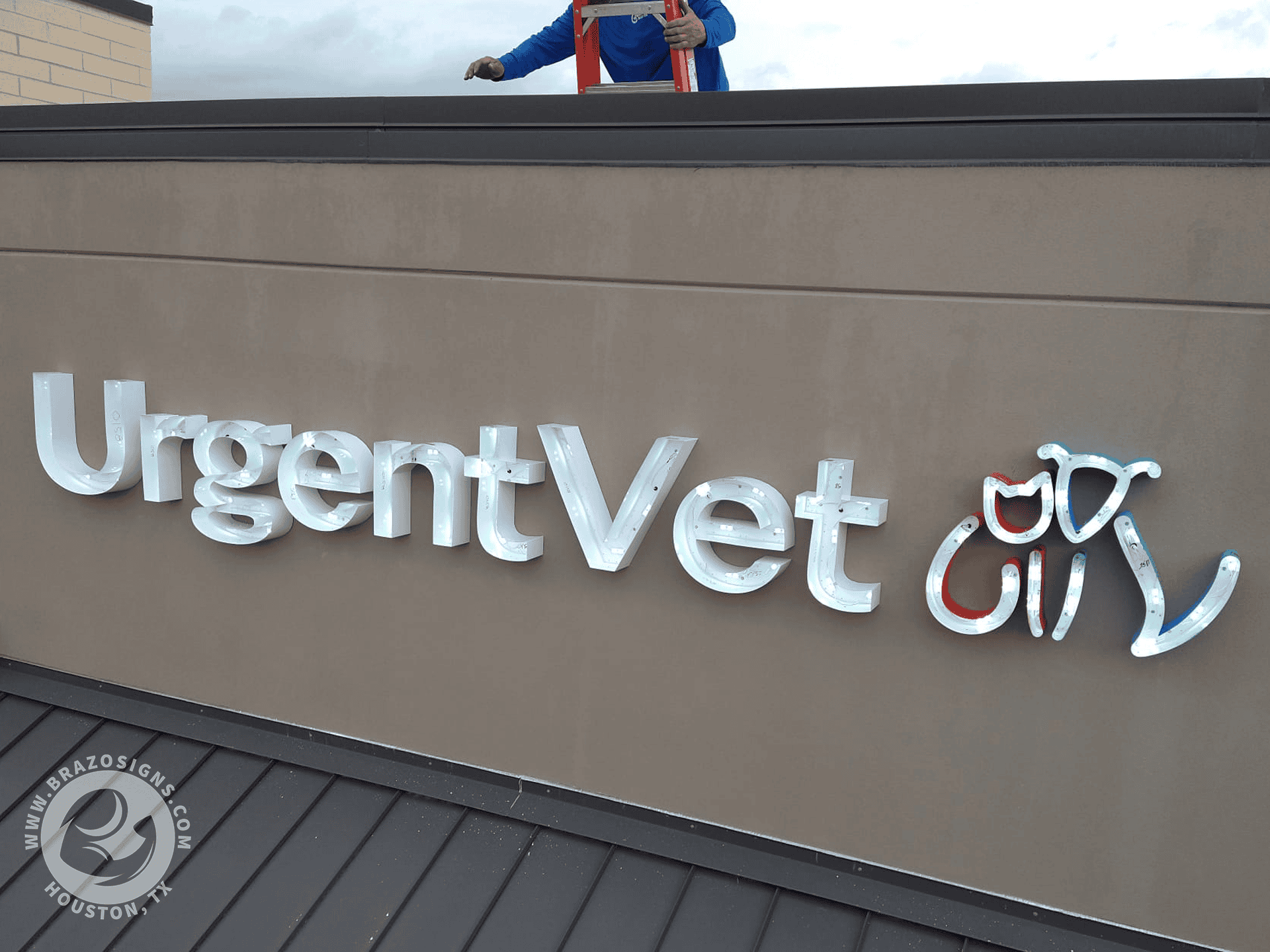 Illuminated Channel Letters | Internally & Externally Lit Letters